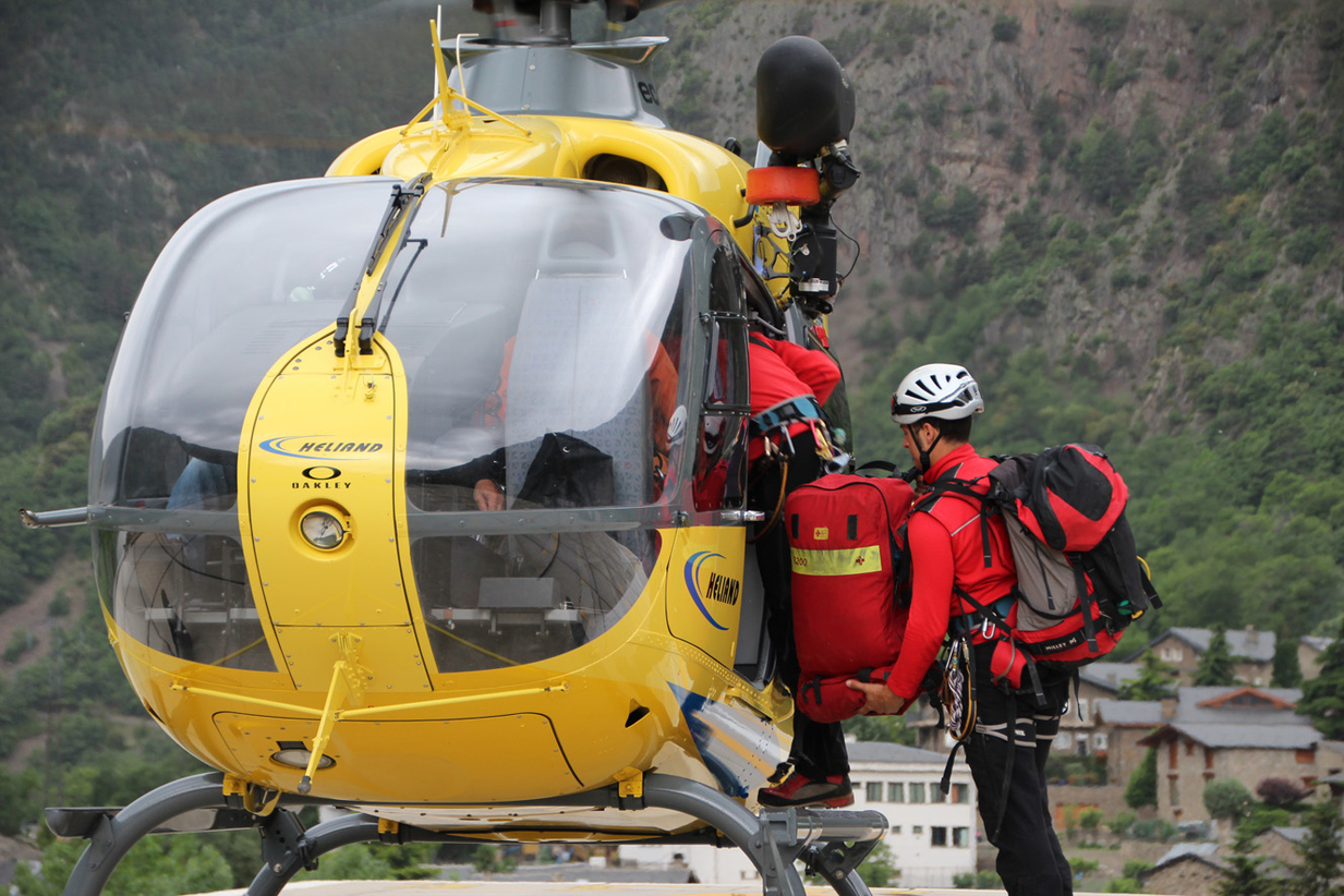 Els Bombers han fet 82 rescats de muntanya a l'estiu | Bondia